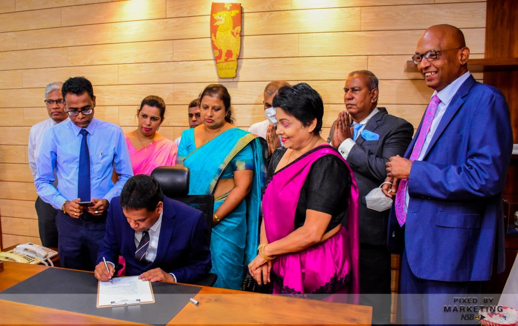 Mr. Ajith Peiris Takes Over the Reins of NSB as GM/CEO | National ...